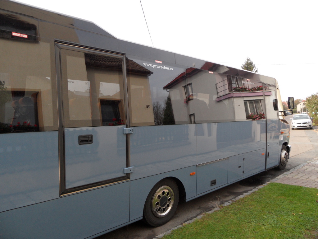 Pravecbus | www.pravecbus.cz